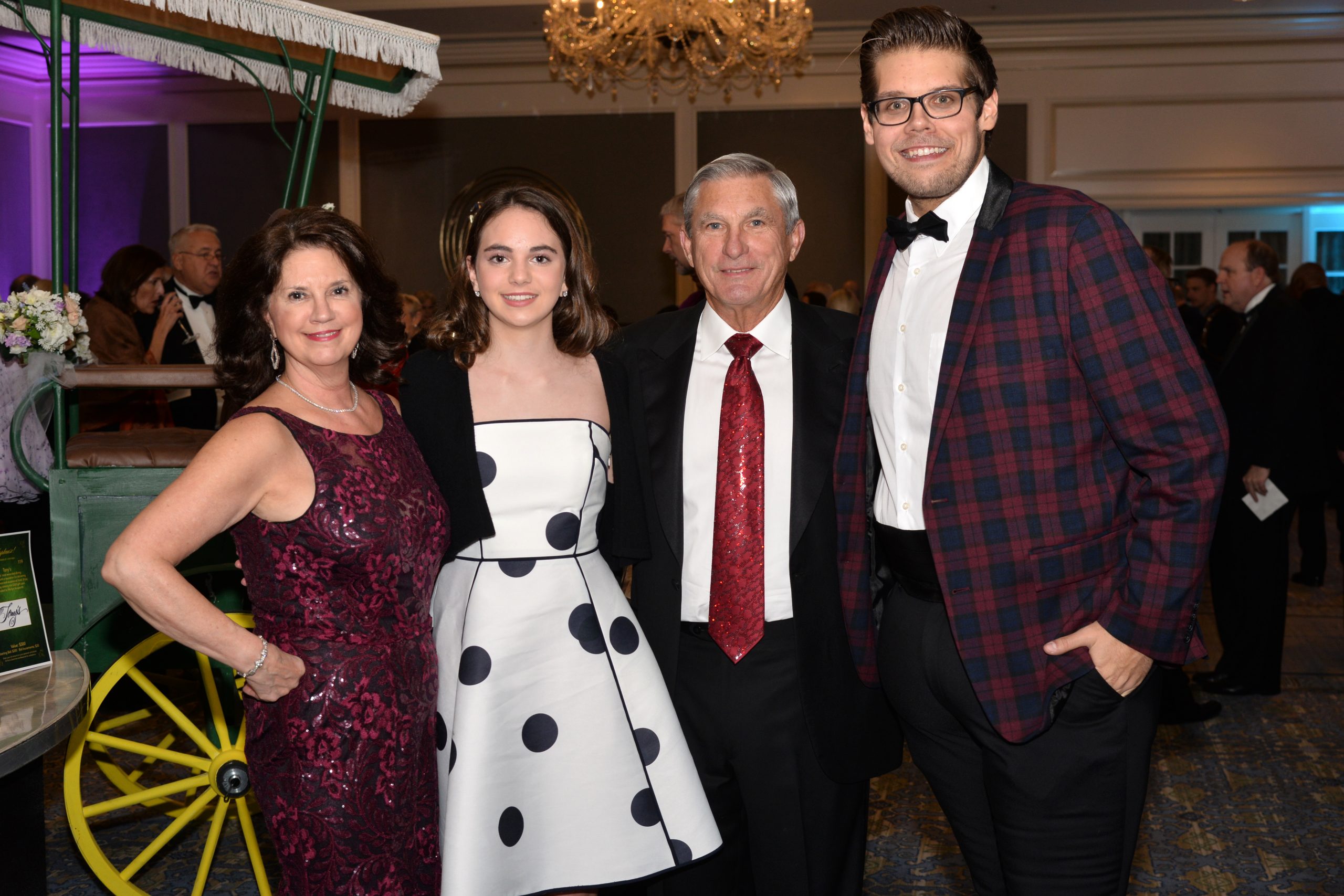 STAGES St. Louis | Applause! | Town&Style