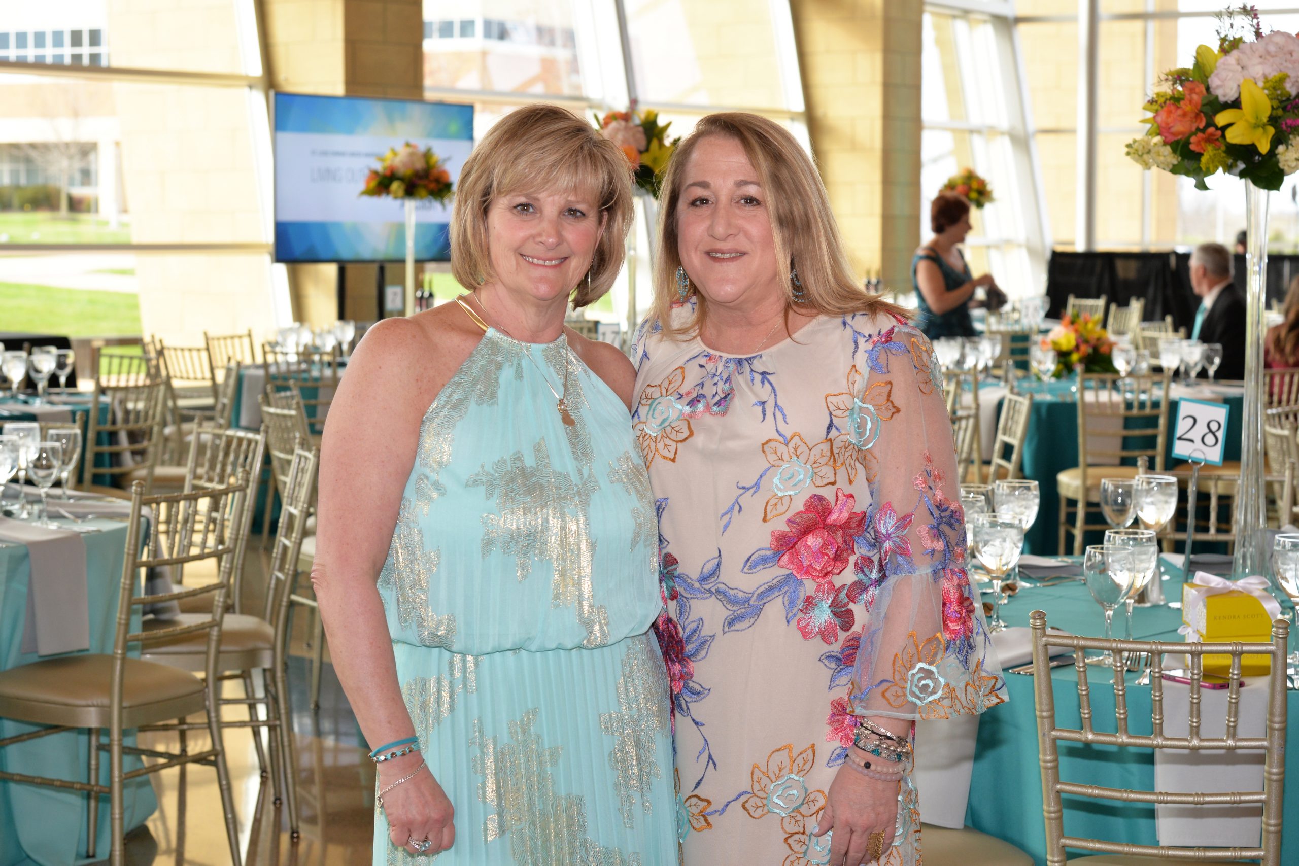 St. Louis Ovarian Cancer Awareness | Living Out Loud | Town&Style