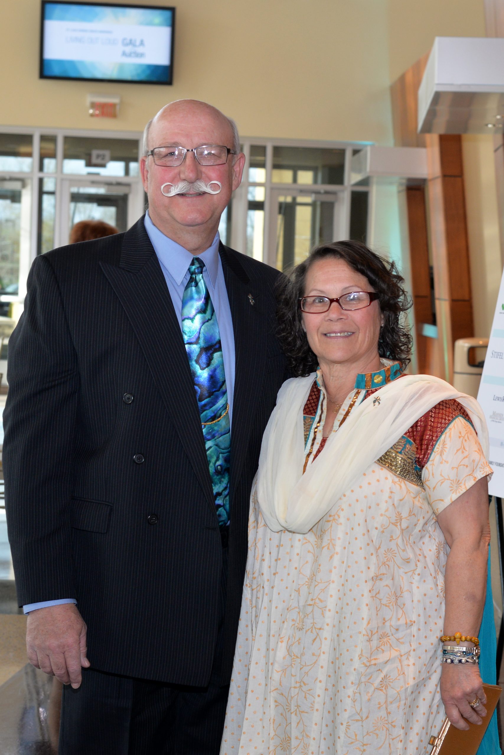 St. Louis Ovarian Cancer Awareness | Living Out Loud | Town&Style