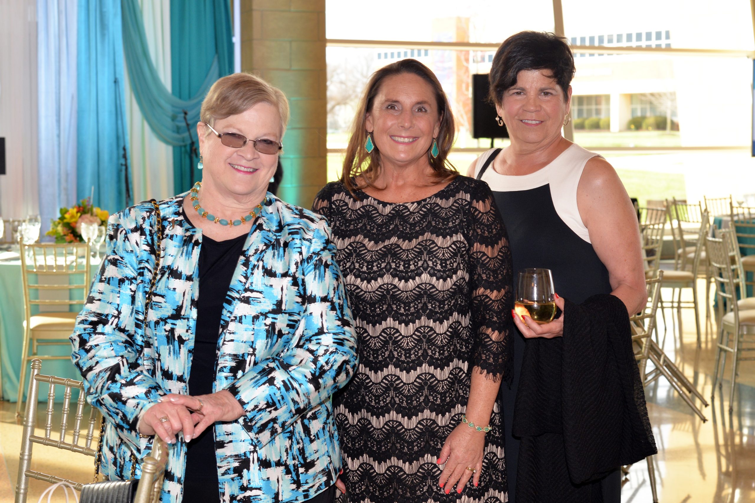 St. Louis Ovarian Cancer Awareness | Living Out Loud | Town&Style