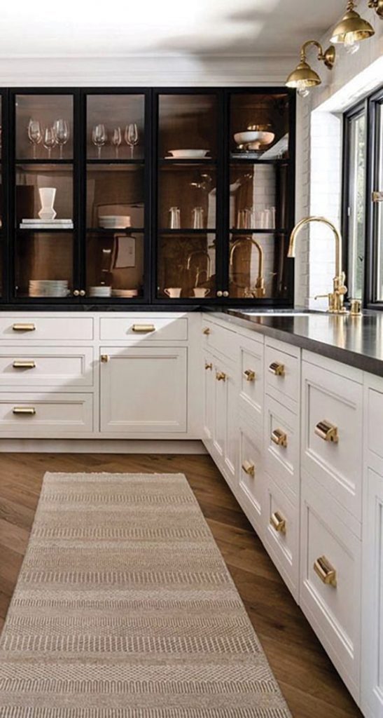 Picture This: Beautiful Built-Ins | Town&Style