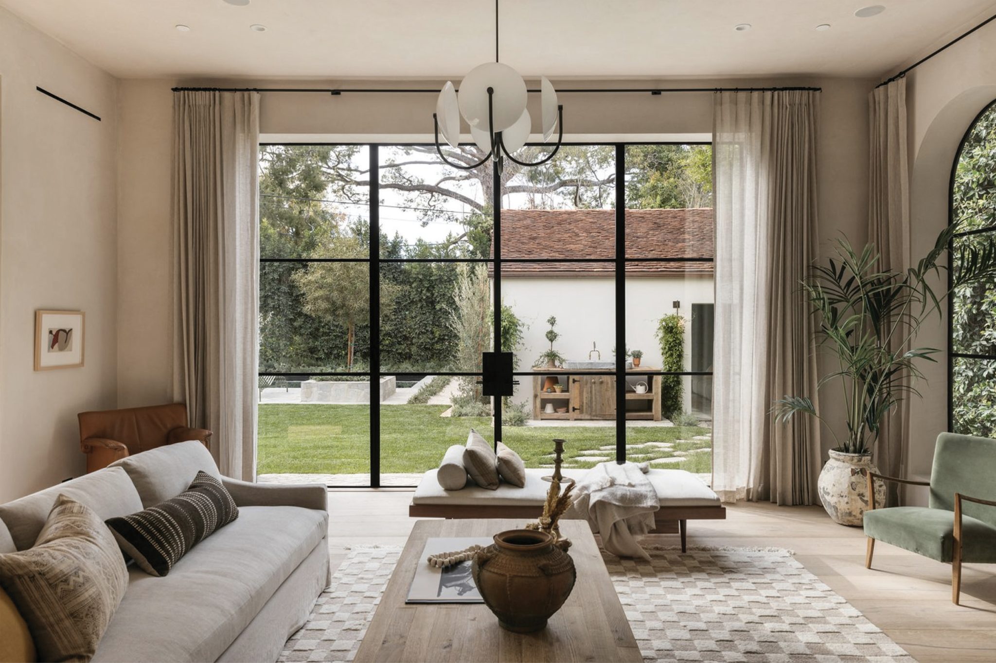 California Casual Interior Design | Town&Style