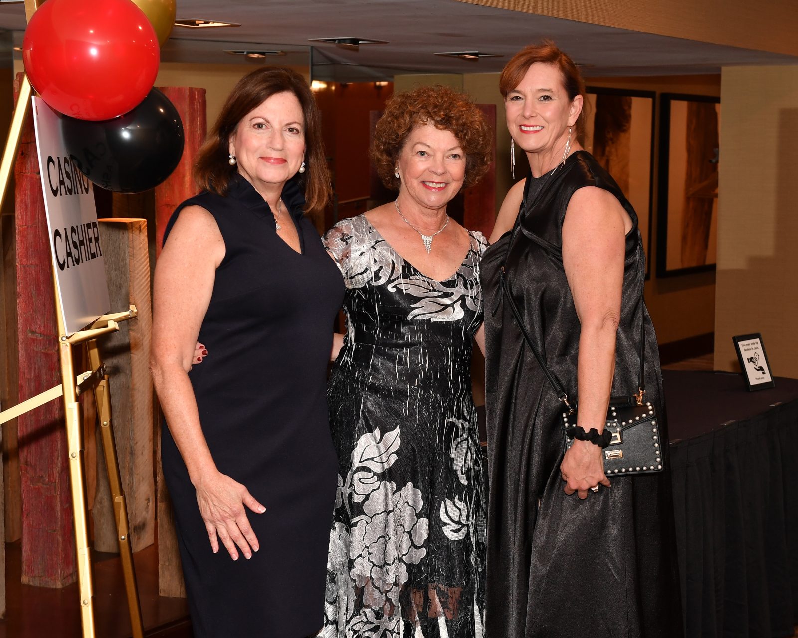 Assistance League of St. Louis | Casino Royale Gala | Town&Style