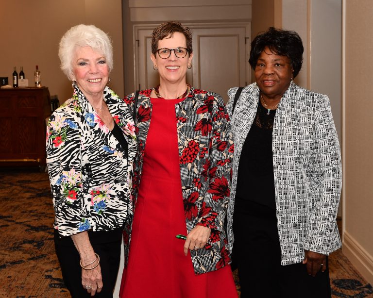 Assistance League of St. Louis 20th Annual Authors Brunch | Town&Style