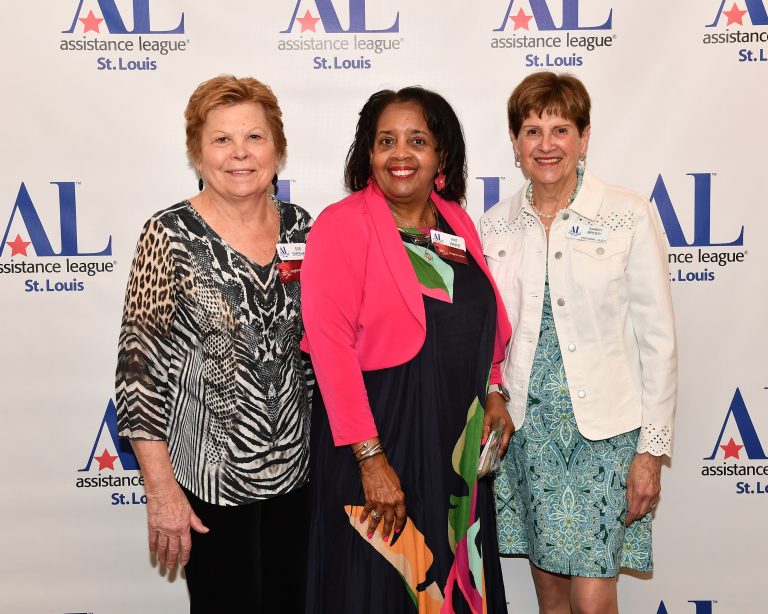 Assistance League of St. Louis 20th Annual Authors Brunch | Town&Style